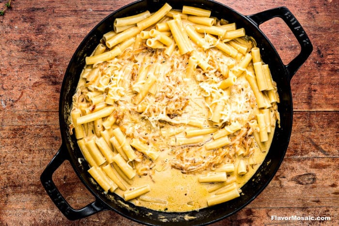 French Onion Pasta - Flavor Mosaic