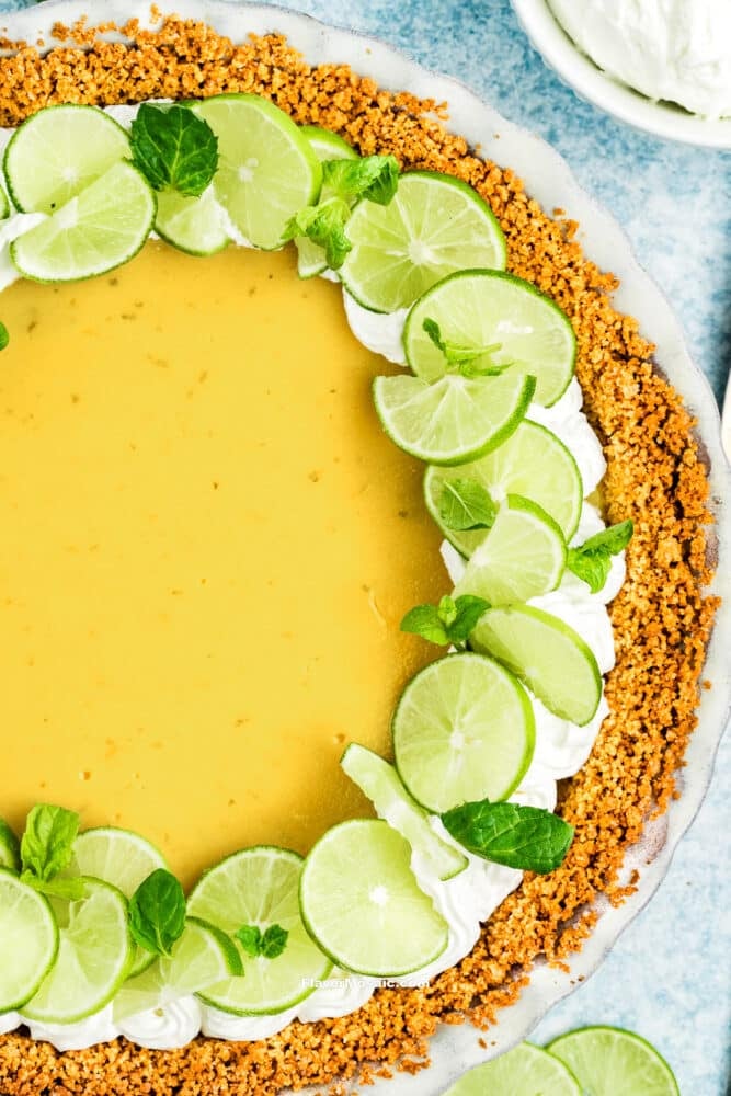 Key Lime Pie with Sweetened Condensed Milk (Traditional & Easy)